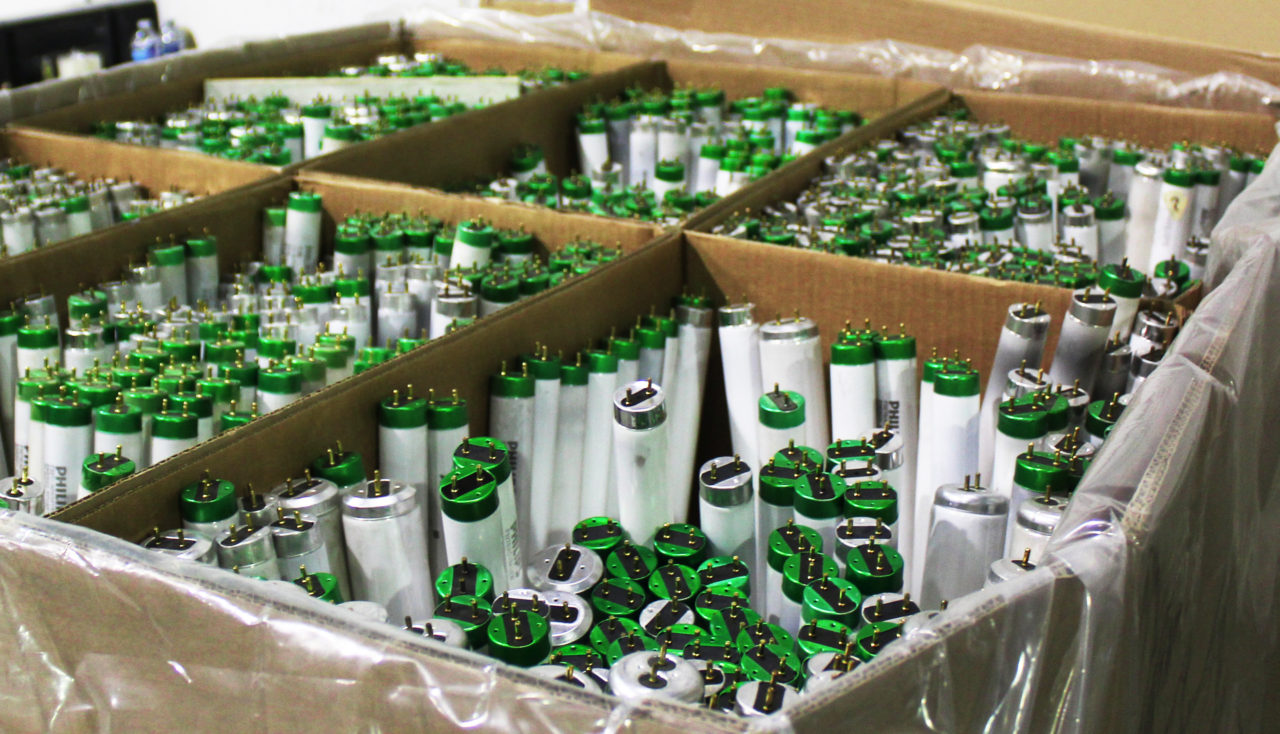 3 Reasons Your Company Should Recycle Its Lights